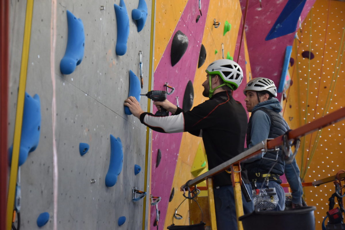 Voie de vitesse officielle en U12/U14 - FFME Auvergne-Rhône-Alpes